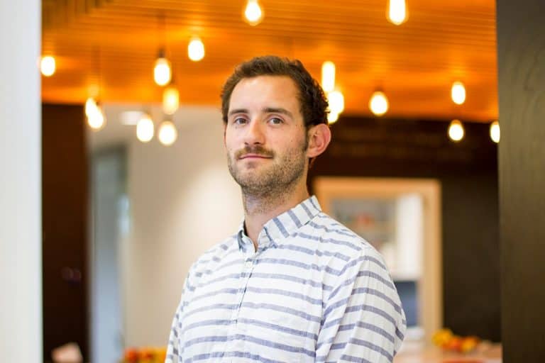 4 ways retailers can increase mobile sales