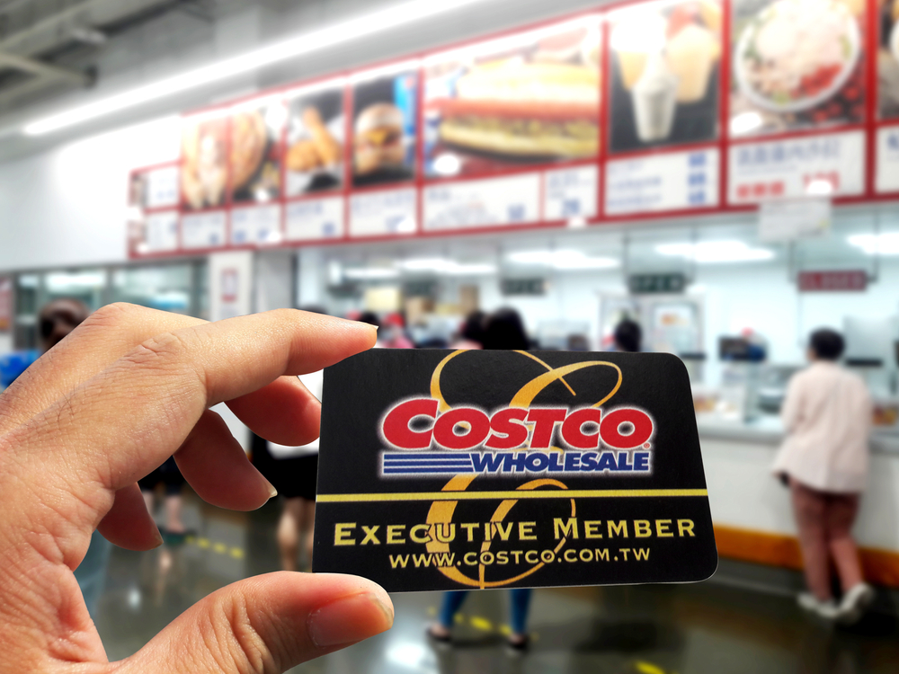 Costco ecommerce sales grow in Q2, CFO steps down