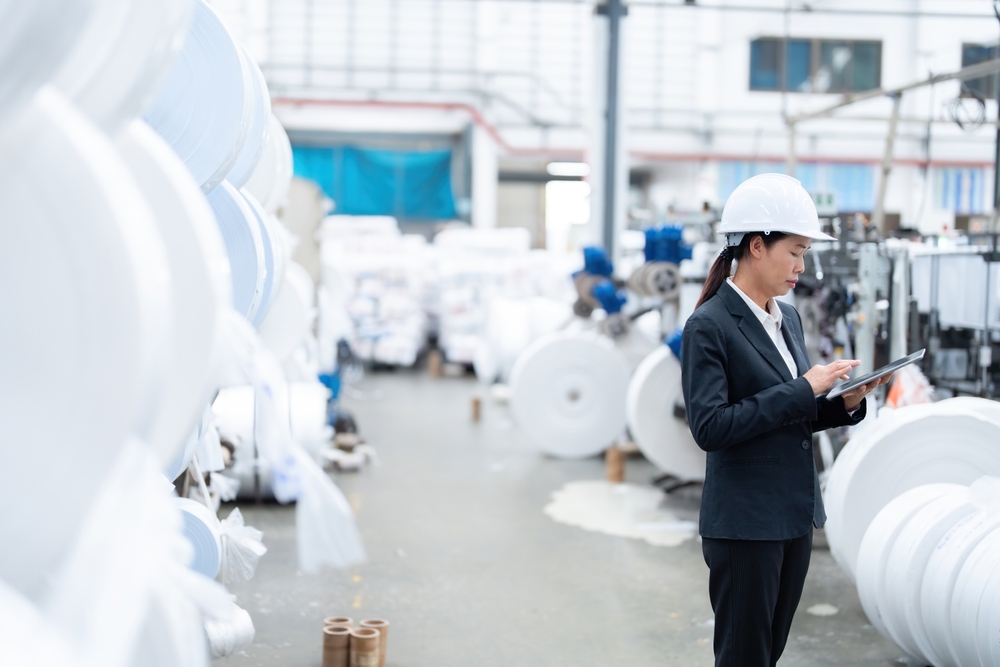 Manufacturers' sales to rebound via digital commerce