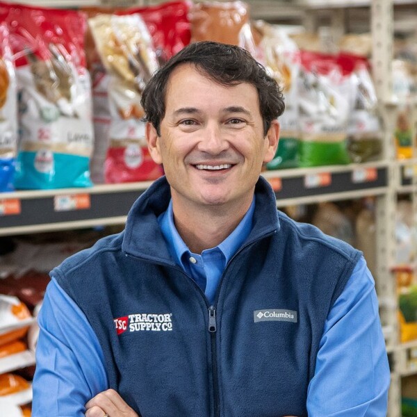 To cultivate huge growth, Tractor Supply buys an online pet pharmacy