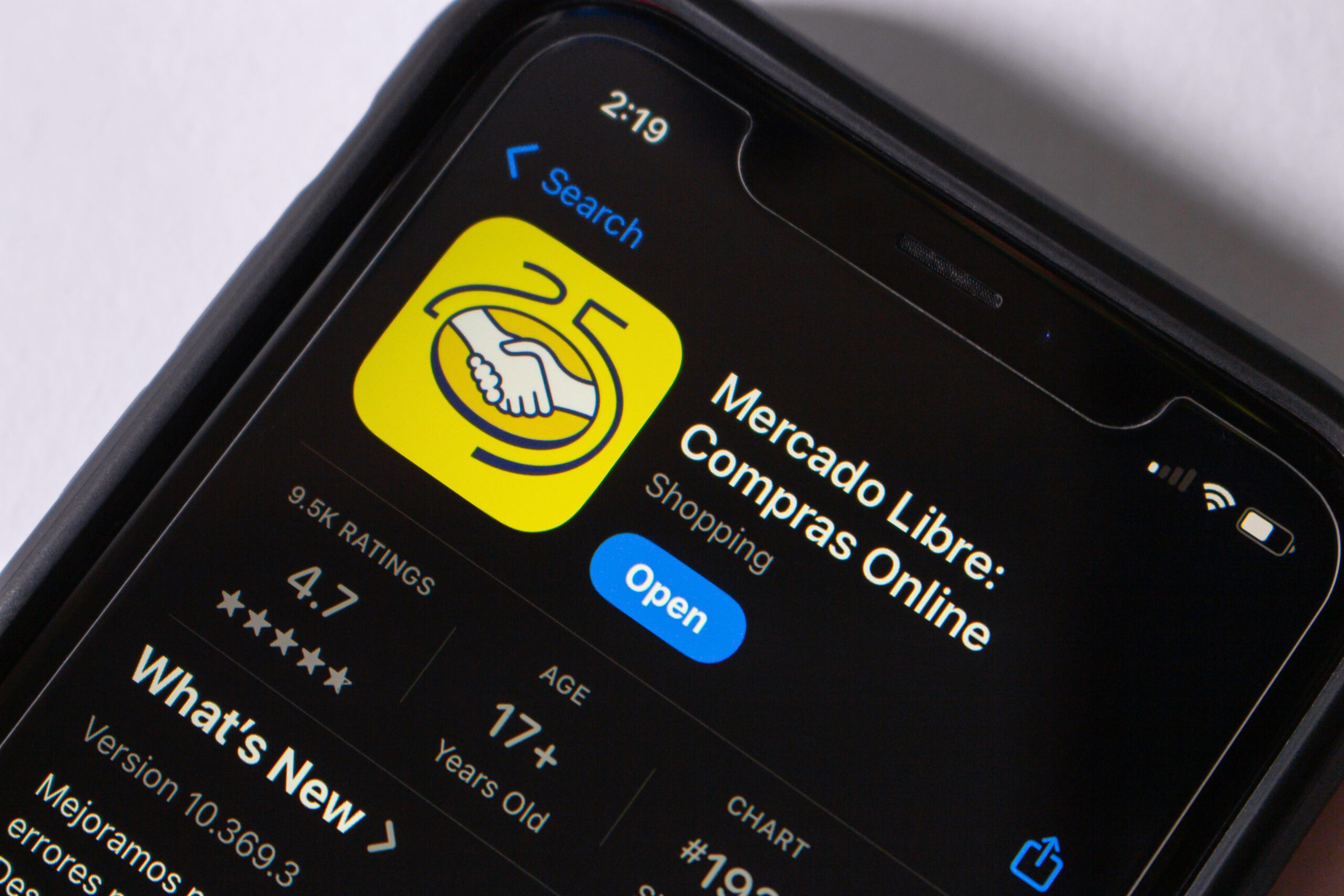 Essendant expands its market reach into Latin America