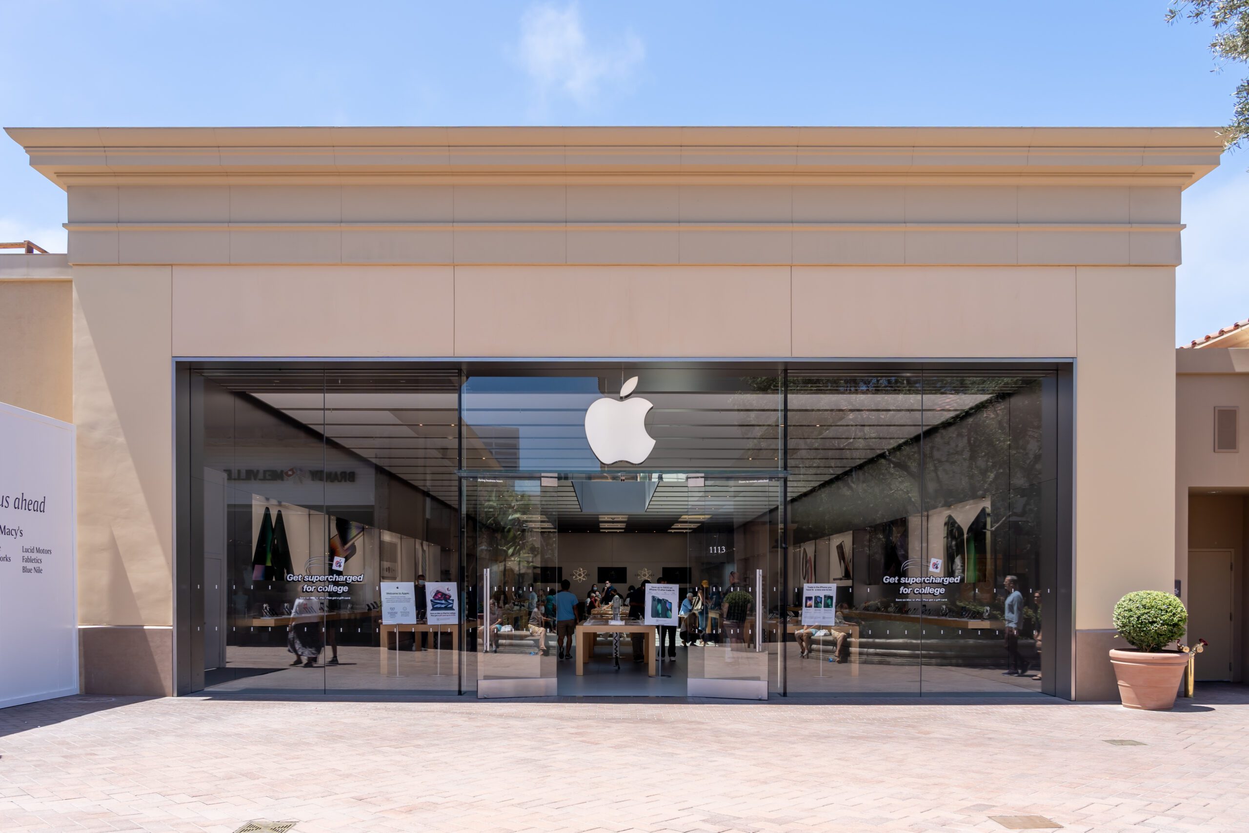 Ecommerce earnings recap: What you missed from Apple, Wayfair