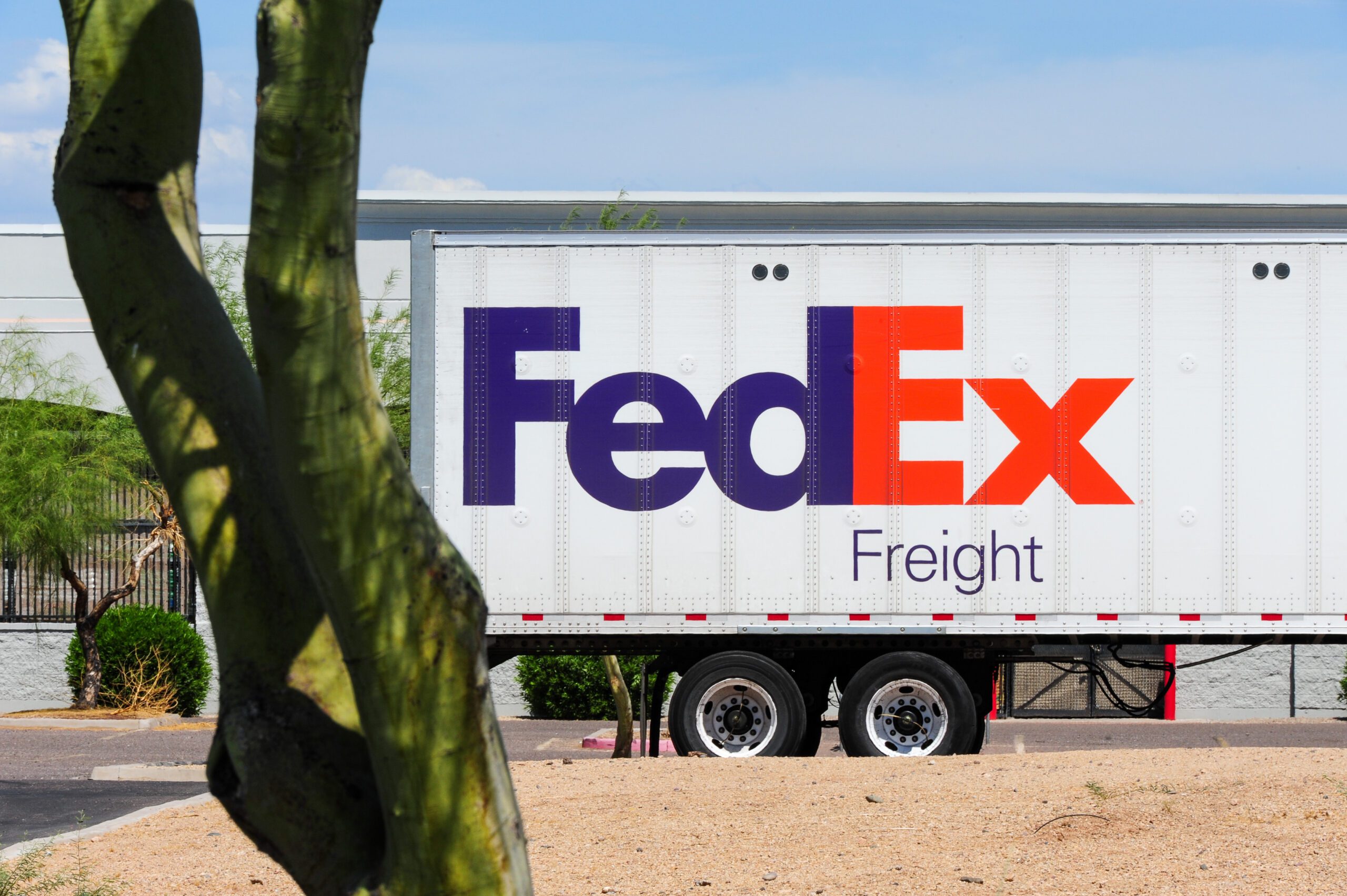 FedEx spins off FedEx Freight into new company